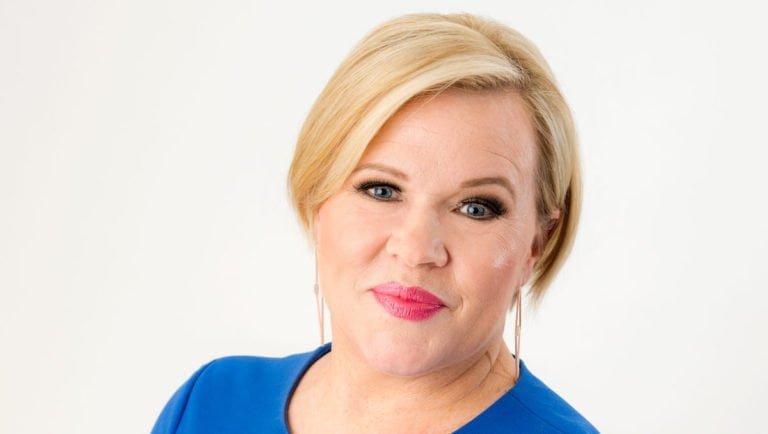 Holly Rowe Signs Long-Term Extension With ESPN | Barrett Media