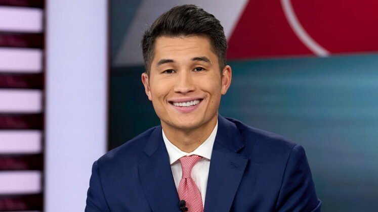 Gary Striewski Signs Multiyear Extension with ESPN | Barrett Media