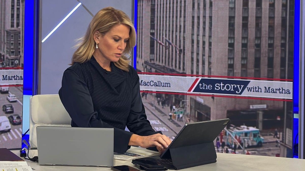 Fox News Anchor Martha MacCallum Shares Behind-The-Scenes Preparations ...