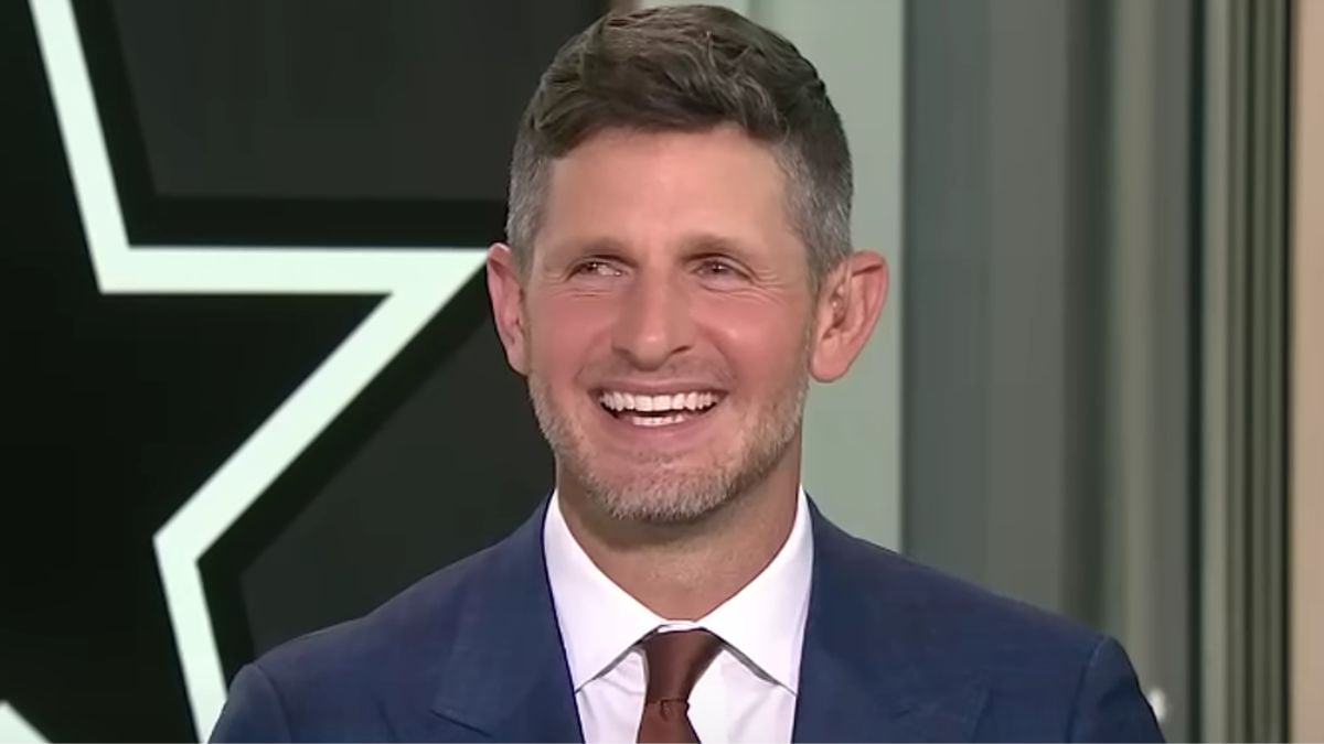 Dan Orlovsky Officially Signs Multi-Year Extension at ESPN - Barrett Media